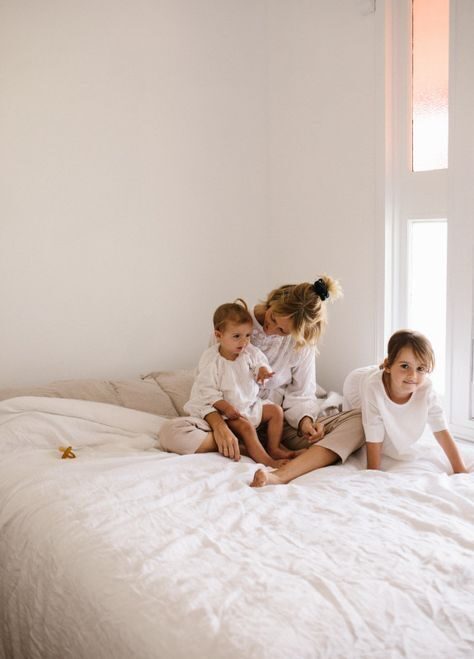 Home Photoshooting of Family | Squared.one